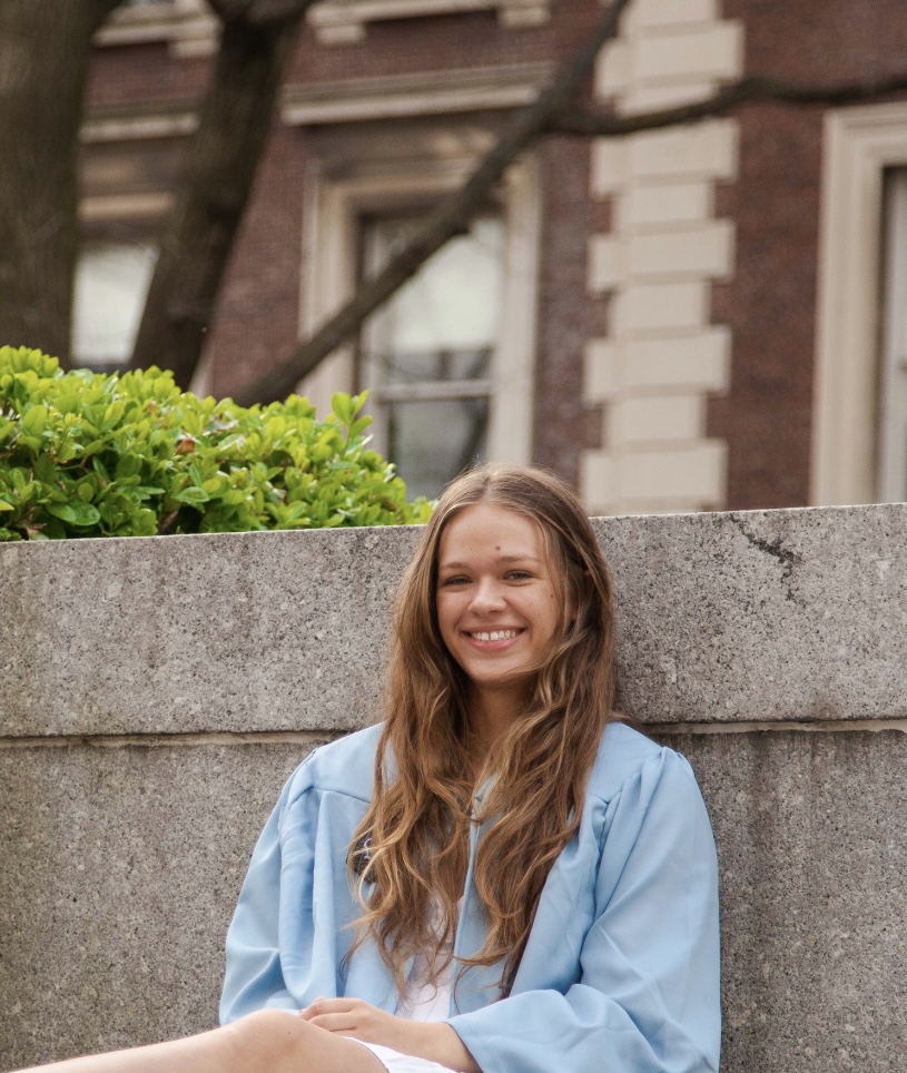 Emma Harter Anthropology Major Winner Of The Nan Rothschild Prize Award ...